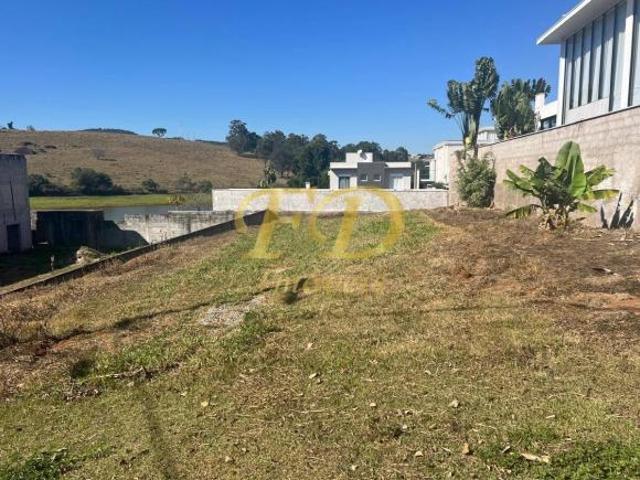 Terreno em condomínio em Atibaia SP