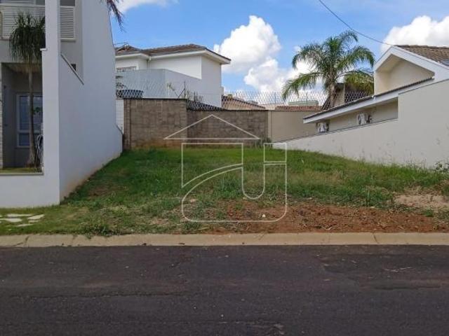 Terreno em Condomínio em Jardim Colibri Marília, SP