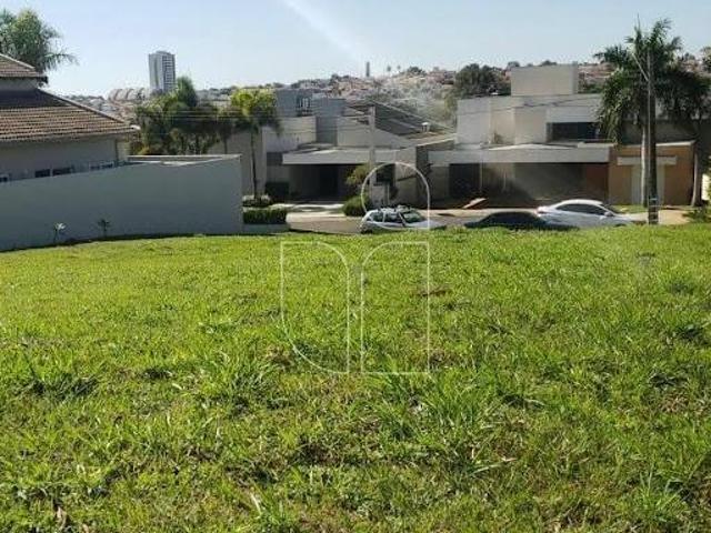 Terreno em Condomínio em Jardim Tropical Marília, SP