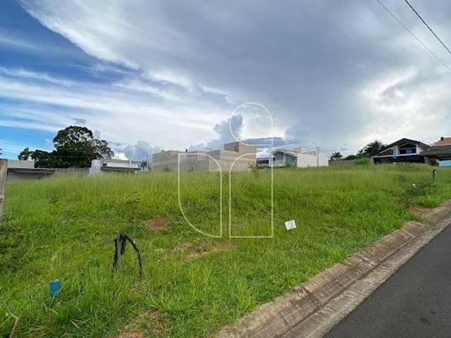 Terreno em Condomínio em Jardim Tropical Marília, SP