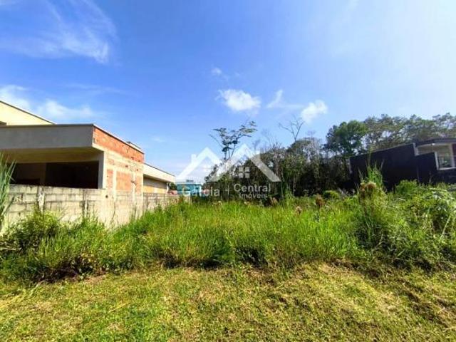 Terreno em condomínio em Peruíbe