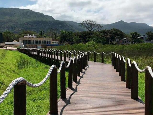Terreno em Condomínio fechado