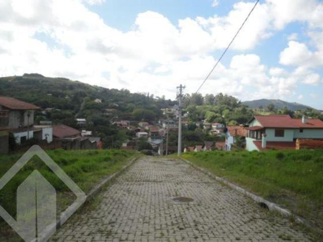 Terreno em condomínio fechado 17x12 pronto para construir