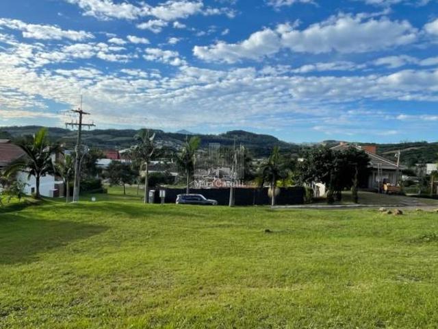 Terreno em Condomínio fechado