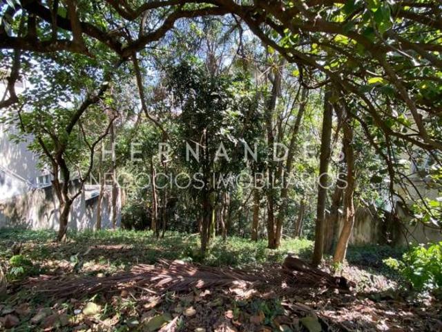Terreno em condomínio fechado à venda com 450m² declive Tarumã Santana de Parnaíba