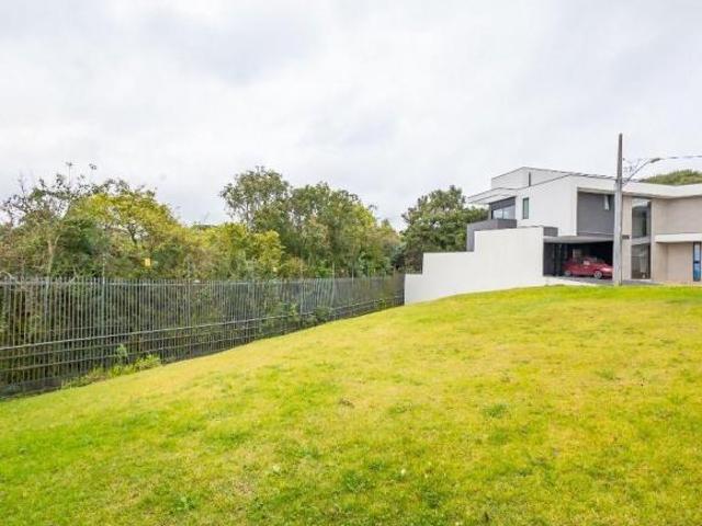 Terreno em condomínio fechado alto padrão à venda, 452 m² por R$ 1.250.000 São Braz Curitiba/PR