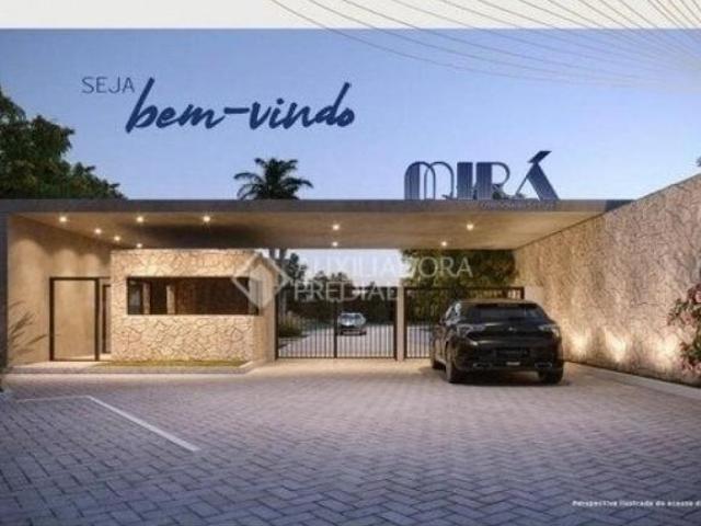Terreno em condomínio fechado, com 190m² privativos de esquina