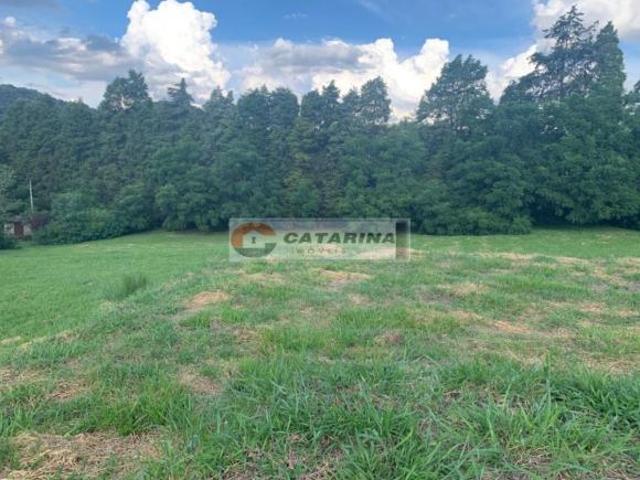 Terreno em condomínio fechado de 4.000m²