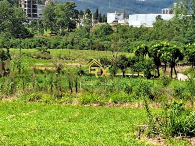 Terreno em Condomínio fechado de alto padrão em Poços de Caldas