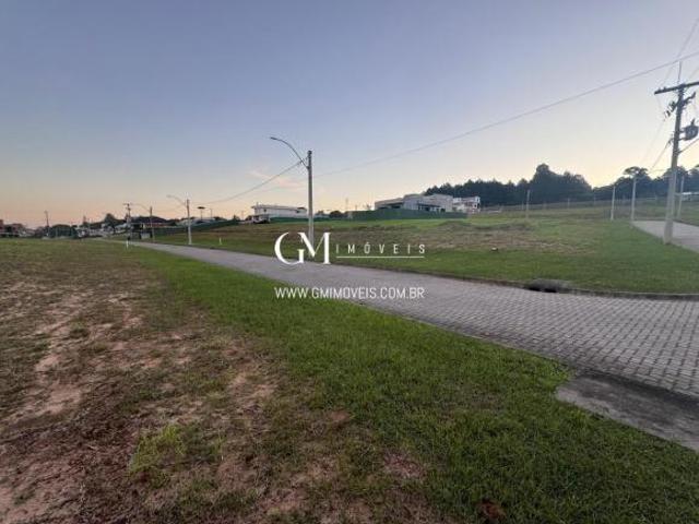 Terreno em Condomínio Fechado em Torres RS