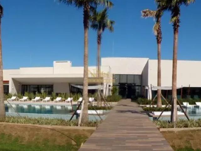 Terreno em condomínio fechado na Praia da Cal em Torres