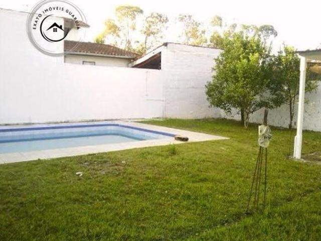 Terreno em condomínio fechado na praia da Enseada. Excelente localização
