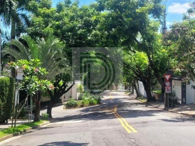 TERRENO EM CONDOMINIO FECHADO PARQUE DOS PRINCIPES SP