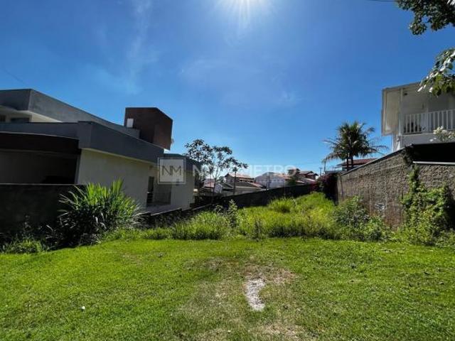 Terreno em Condomínio Jardim das Palmeiras