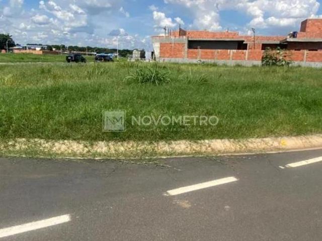 Terreno em Condomínio Santa Terezinha