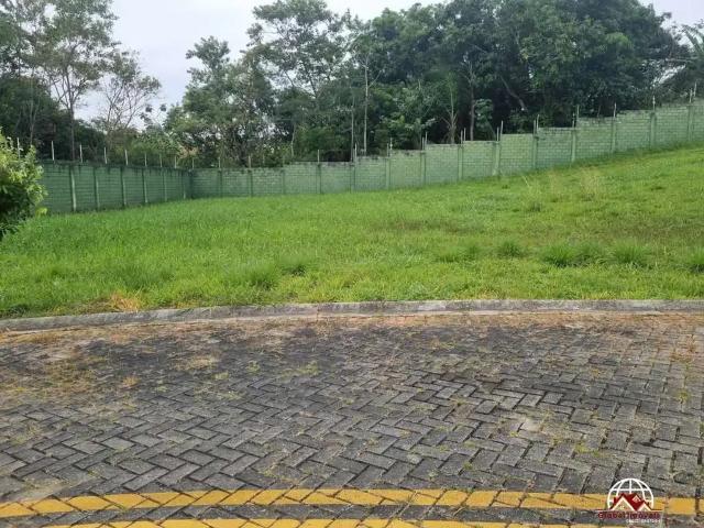 Terreno em Condomínio para Venda em Taubaté/SP Cataguá
