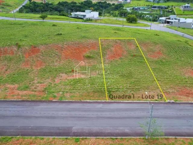Terreno em Condomínio para Venda em Taubaté/SP Campos do Conde