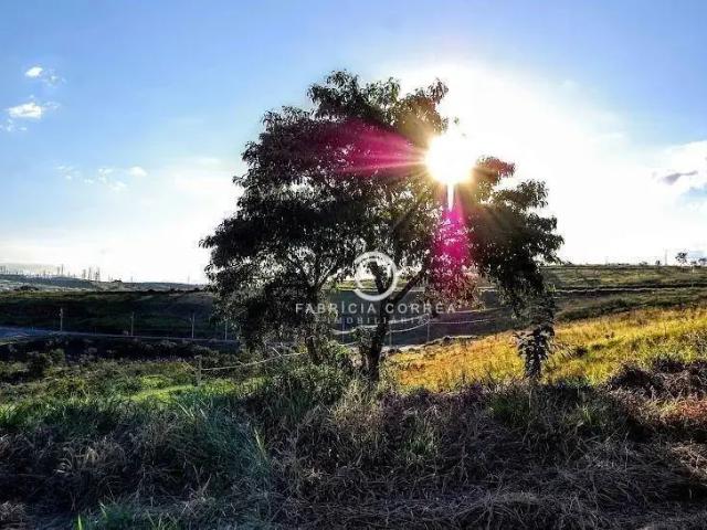 Terreno em Condomínio para Venda em Taubaté/SP Campos do Conde