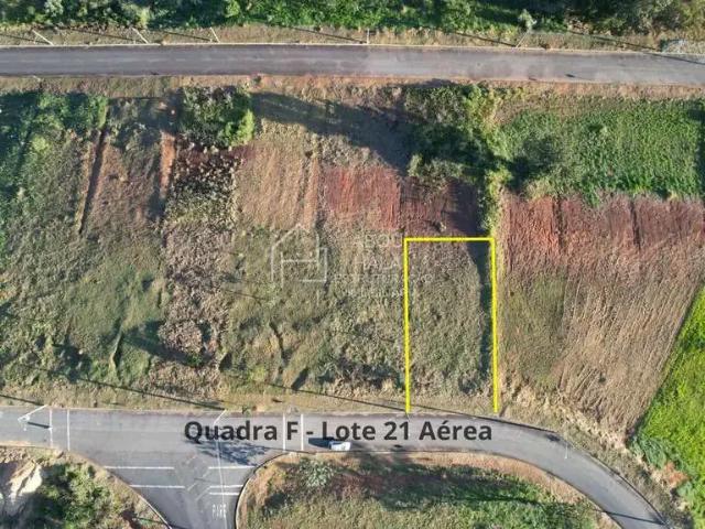 Terreno em Condomínio para Venda em Taubaté/SP Campos do Conde
