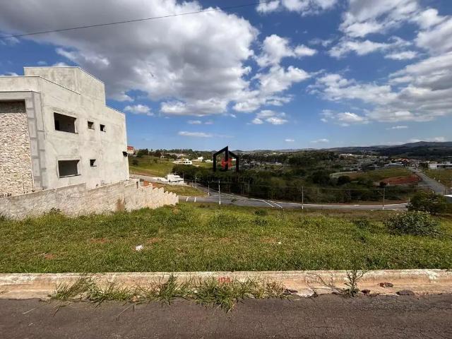 Terreno em Condomínio para Venda em Taubaté/SP Campos do Conde