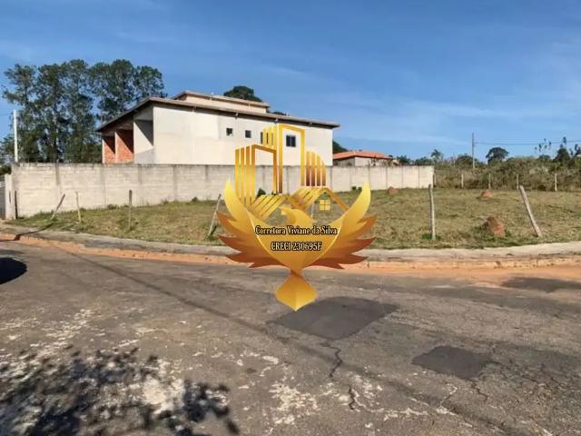 Terreno em Condomínio para Venda em Taubaté/SP Centro
