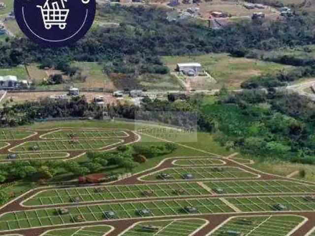 Terreno em Condomínio para Venda em Taubaté/SP Chácara São Félix