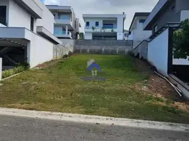 Terreno em Condomínio para Venda em Taubaté/SP Chácaras Cataguá