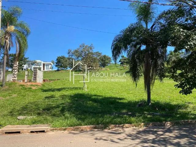 Terreno em Condomínio para Venda em Taubaté/SP Chácaras Cataguá