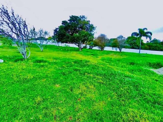 Terreno em Condomínio para Venda em Taubaté/SP Chácaras Cataguá