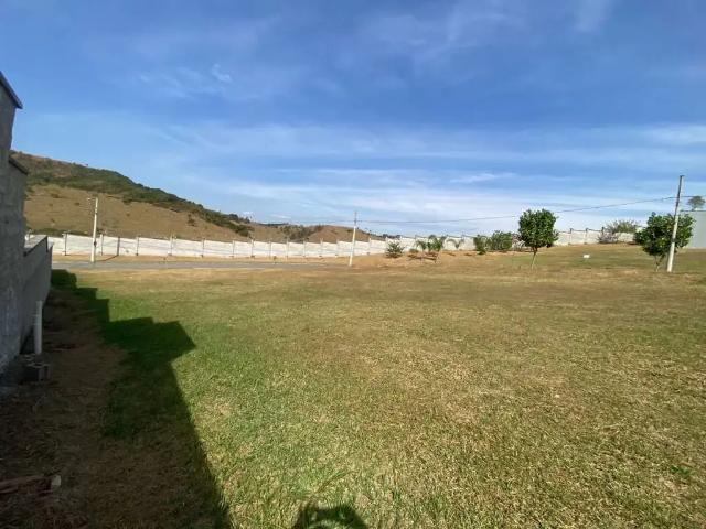 Terreno em Condomínio para Venda em Taubaté/SP Chácaras Cataguá