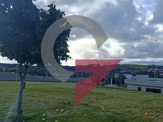 Terreno em Condomínio para Venda em Taubaté/SP Fazenda Casa Grande