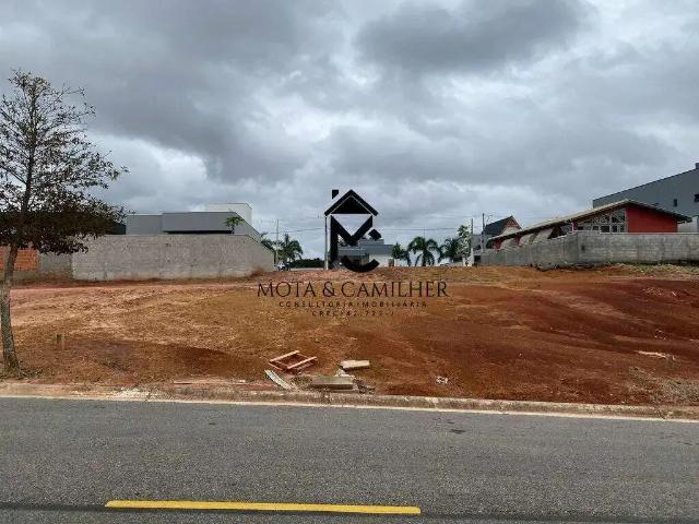 Terreno em Condomínio para Venda em Taubaté/SP Monte Belo