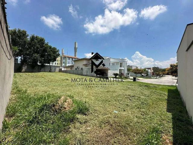 Terreno em Condomínio para Venda em Taubaté/SP Piracangaguá