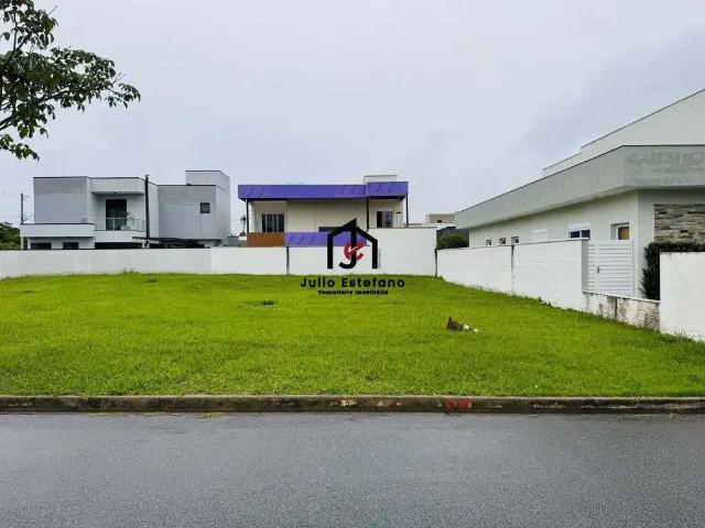 Terreno em Condomínio para Venda em Taubaté/SP Residencial Ouroville