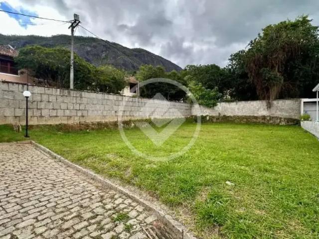 Terreno em Condomínio para Venda em Teresópolis/RJ Parque do Imbui