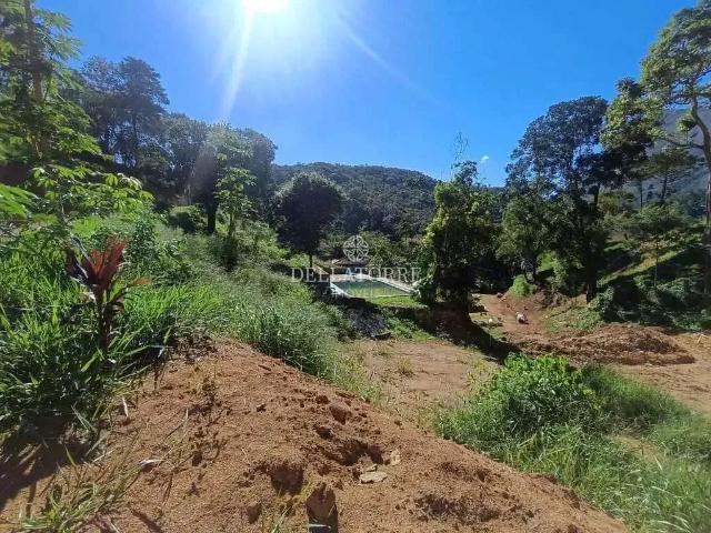 Terreno em Condomínio para Venda em Teresópolis/RJ Pessegueiros