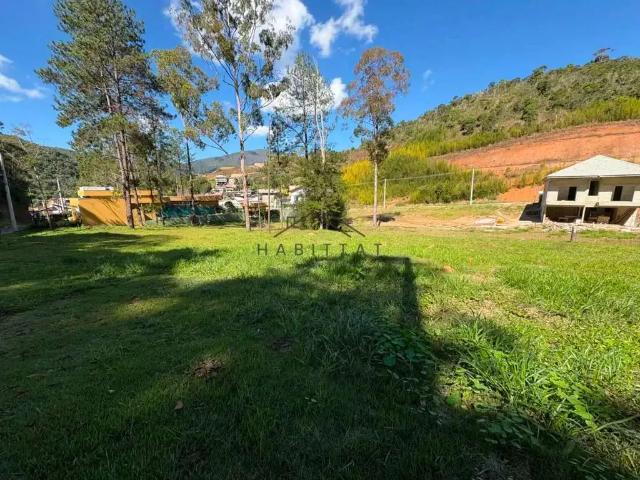 Terreno em Condomínio para Venda em Teresópolis/RJ Prata