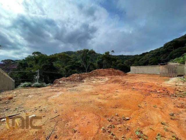 Terreno em Condomínio para Venda em Teresópolis/RJ Prata