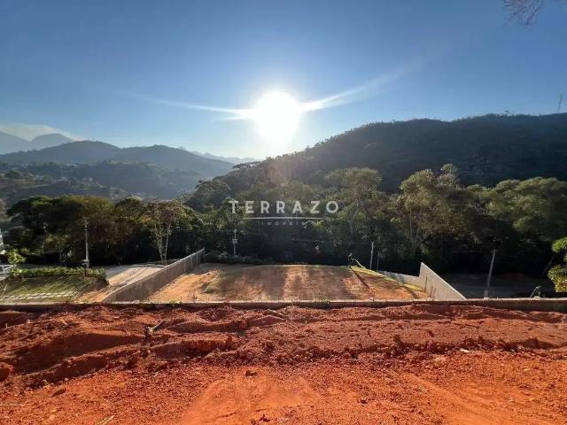 Terreno em Condomínio para Venda em Teresópolis/RJ Prata