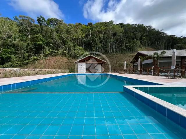Terreno em Condomínio para Venda em Teresópolis/RJ Prata