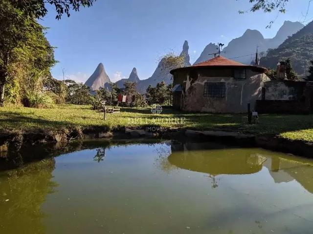 Terreno em Condomínio para Venda em Teresópolis/RJ Soberbo