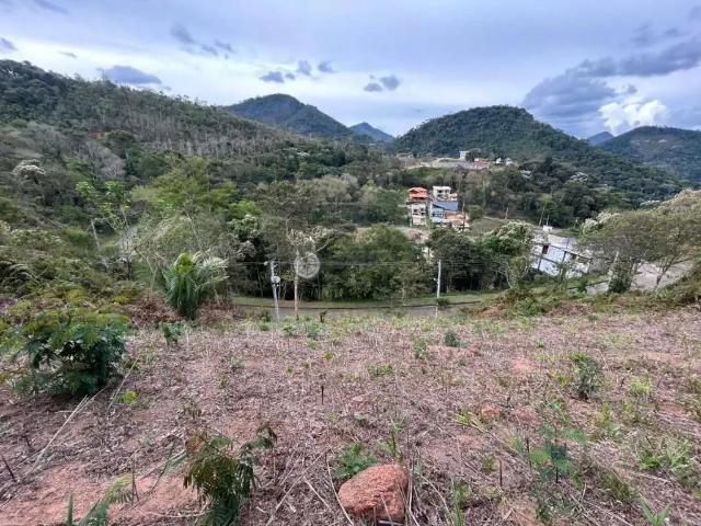 Terreno em Condomínio para Venda em Teresópolis/RJ Vargem Grande