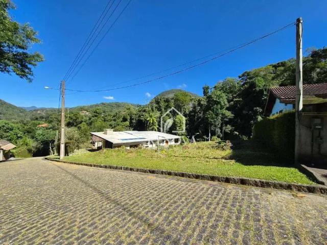 Terreno em Condomínio para Venda em Teresópolis/RJ Vargem Grande