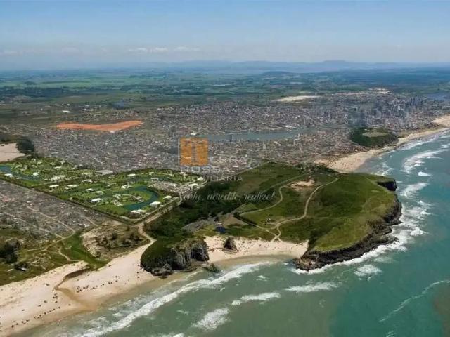 Terreno em Condomínio para Venda em Torres/RS Praia da Cal 5 Quartos