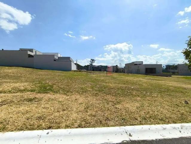 Terreno em Condomínio para Venda em Tremembé/SP Loteamento Residencial Colinas do Sol