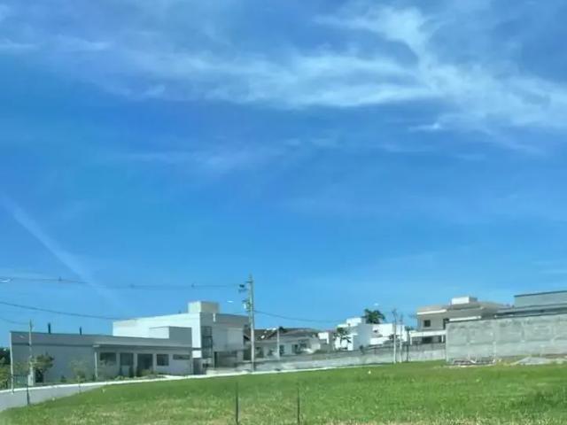 Terreno em Condomínio para Venda em Tremembé/SP Loteamento Residencial Colinas do Sol