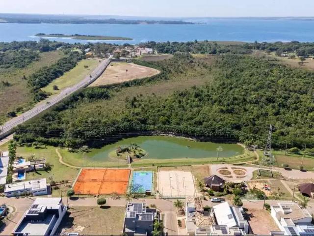 Terreno em Condomínio para Venda em Três Lagoas/MS Village do Lago