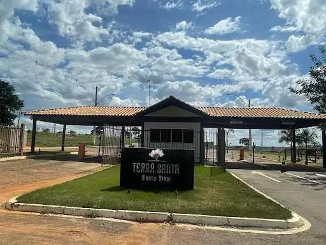 Terreno em Condomínio para Venda em Trindade/GO Complexo Terra Santa