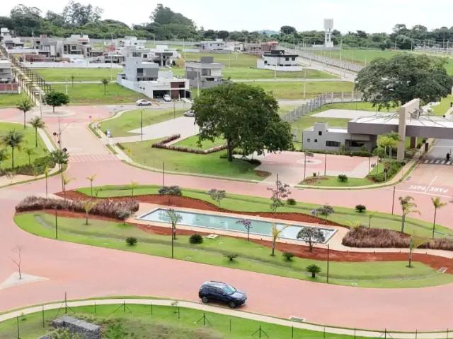 Terreno em Condomínio para Venda em Trindade/GO Parqville Quaresmeira