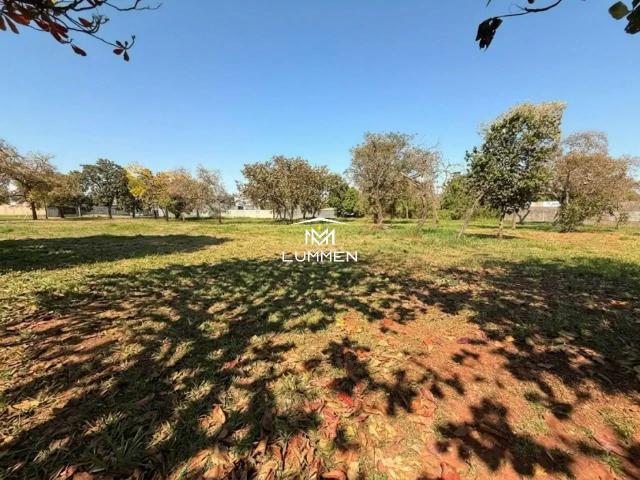 Terreno em Condomínio para Venda em Uberaba/MG Jockey Park